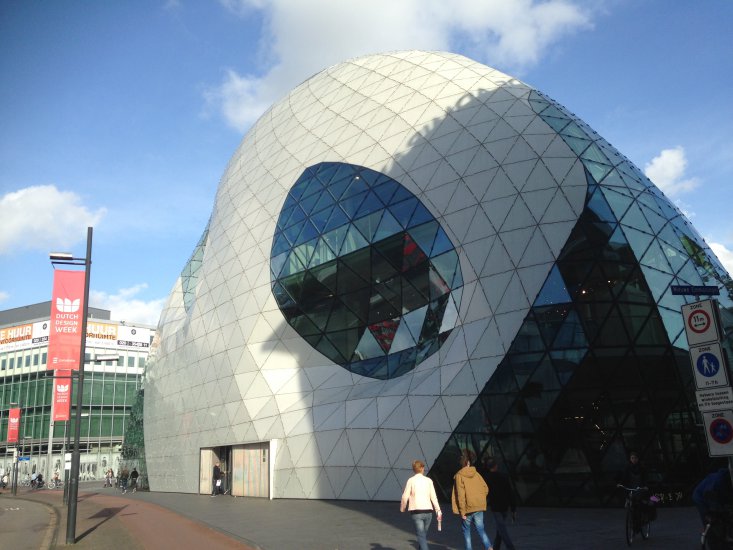 The Blob | Sightseeing | Eindhoven