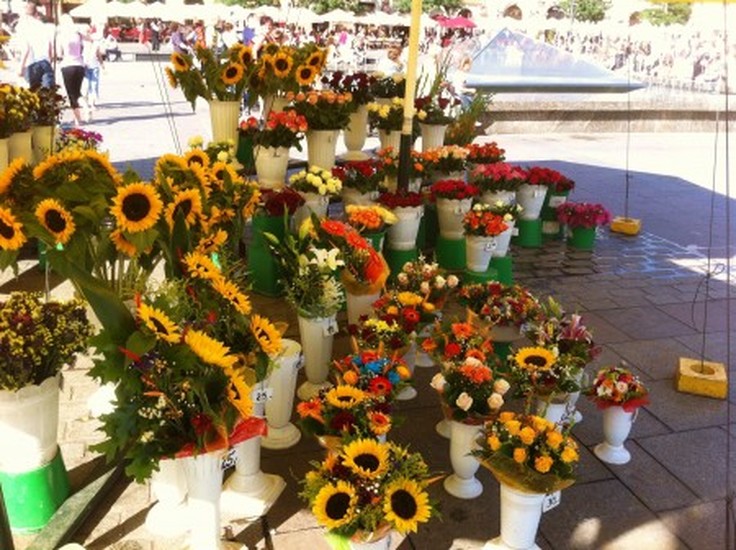 Flower Power | Floral Etiquette in Poland