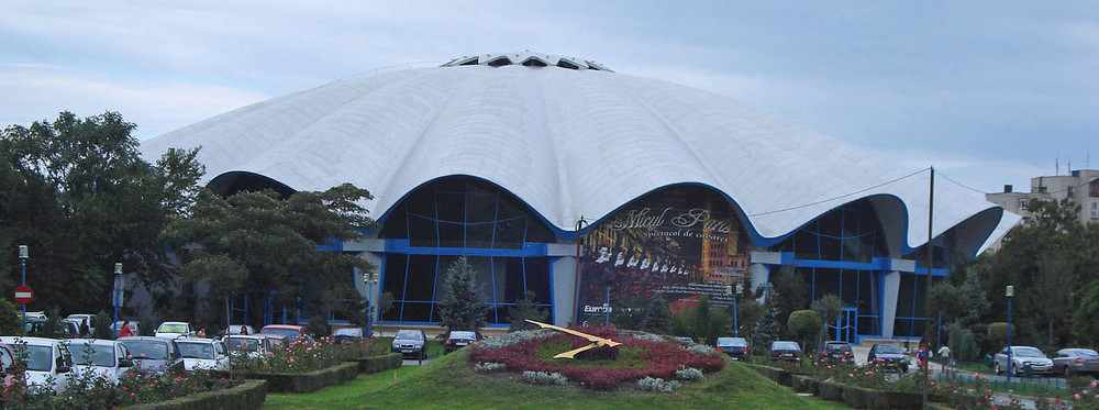 Circus Globus | Sightseeing | Bucharest