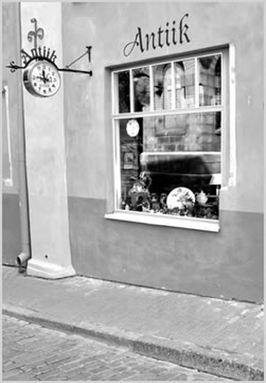 Idla Antiik | Shopping | Tallinn