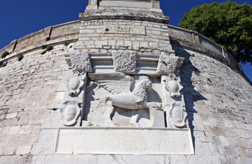 City Walls | Sightseeing | Zadar