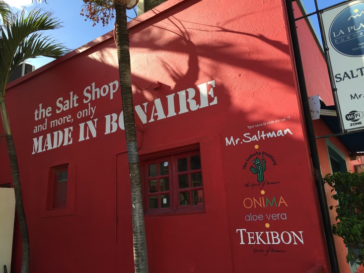 Mr. Saltman | Bonaire Shopping | Bonaire