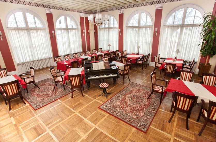 Ülikooli Kohvik | Cafés | Tartu