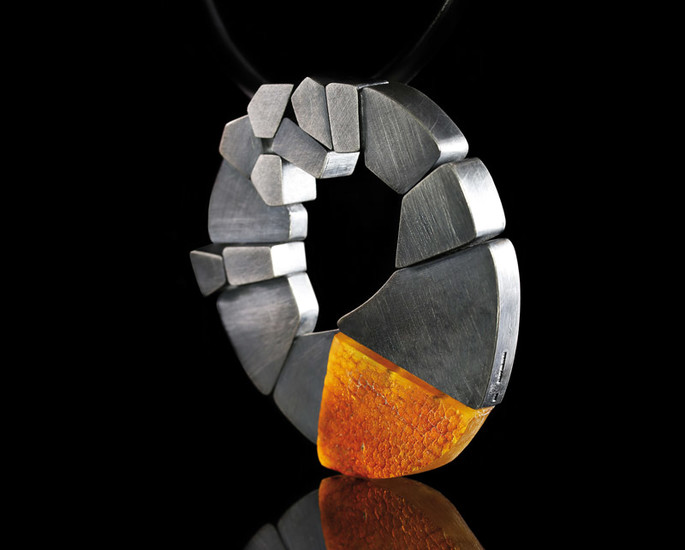 Baltic Amber: Traditions and Innovations | Gdańsk