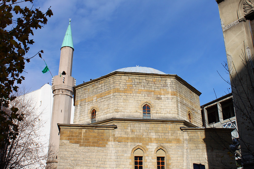 Bajrakli Mosque | Sightseeing | Belgrade