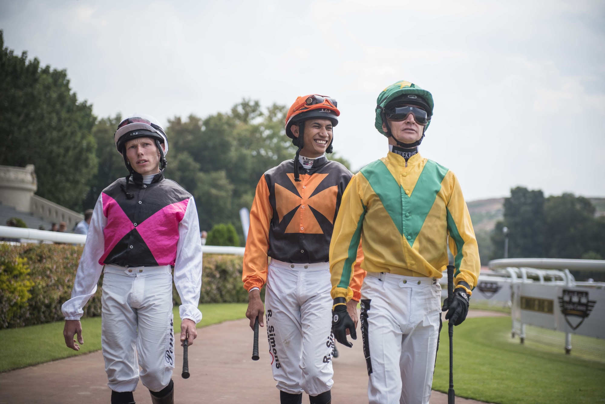 Classic Cars Show featuring The Joburg Prawn Festival at Turffontein ...