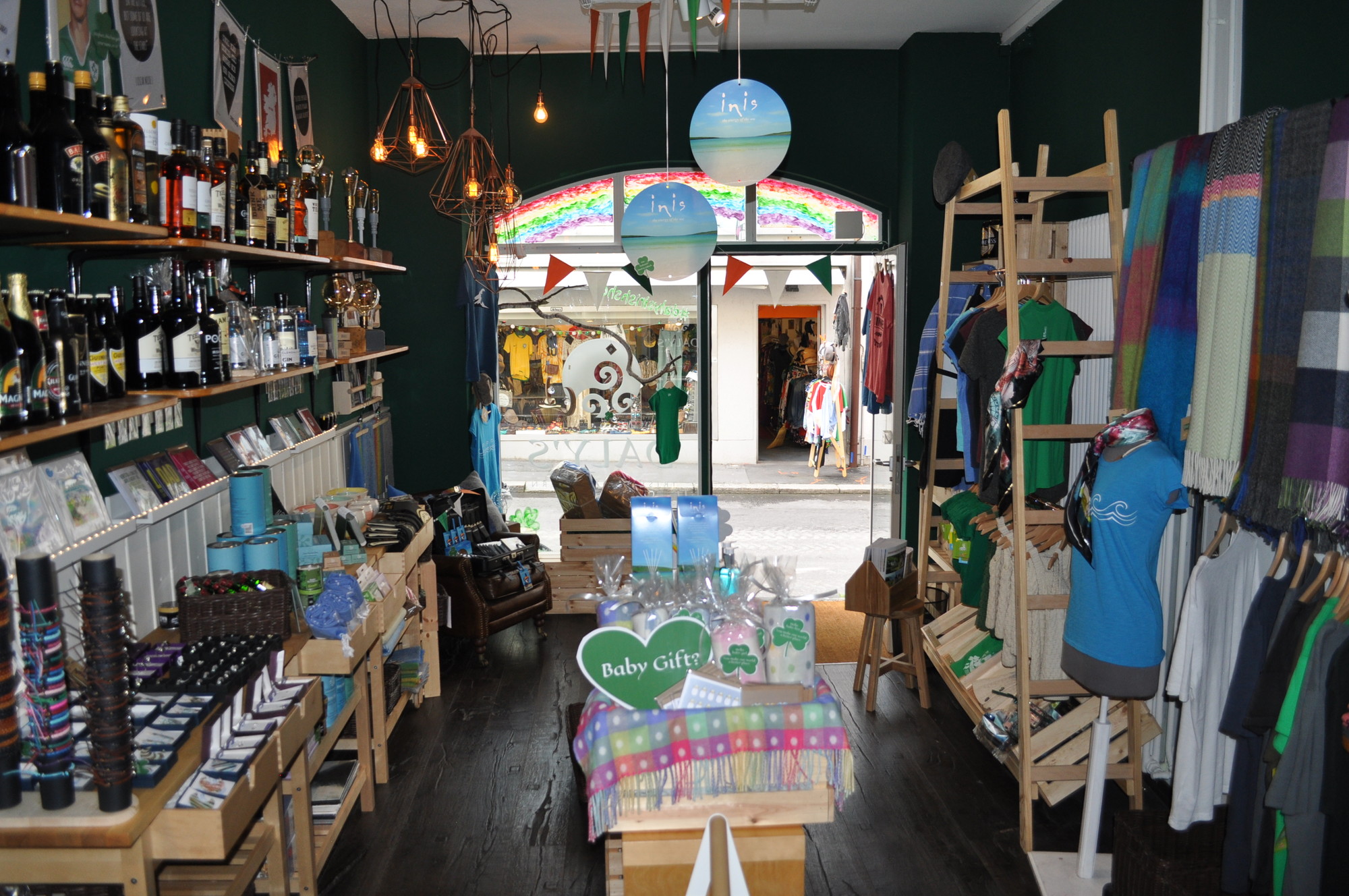 Daly's Irish Shop | Shopping | Lucerne