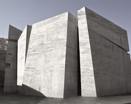 BACKSTAGE. Fernando Menis