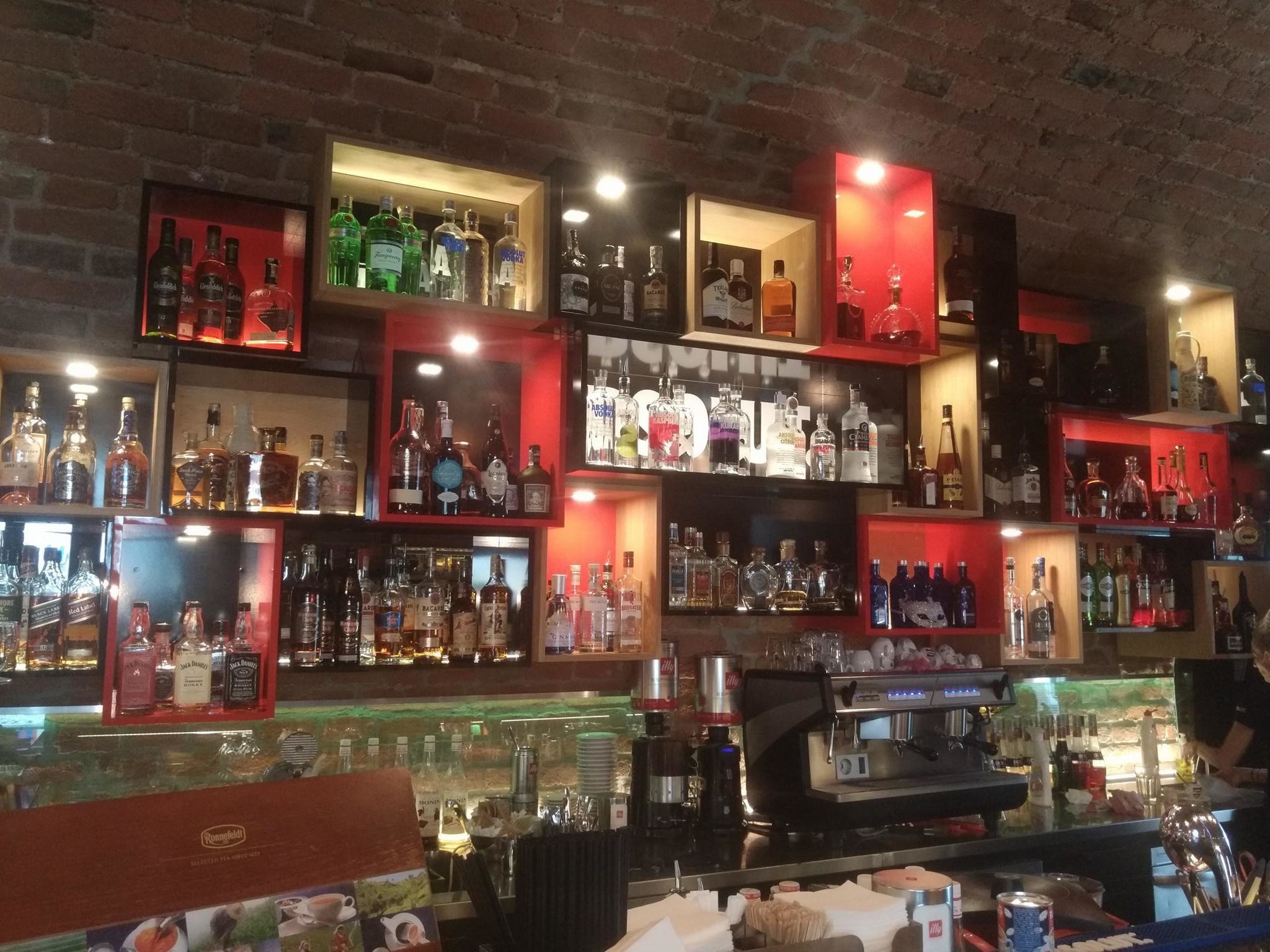 Delano Cocktail Bar | Nightlife | Olomouc