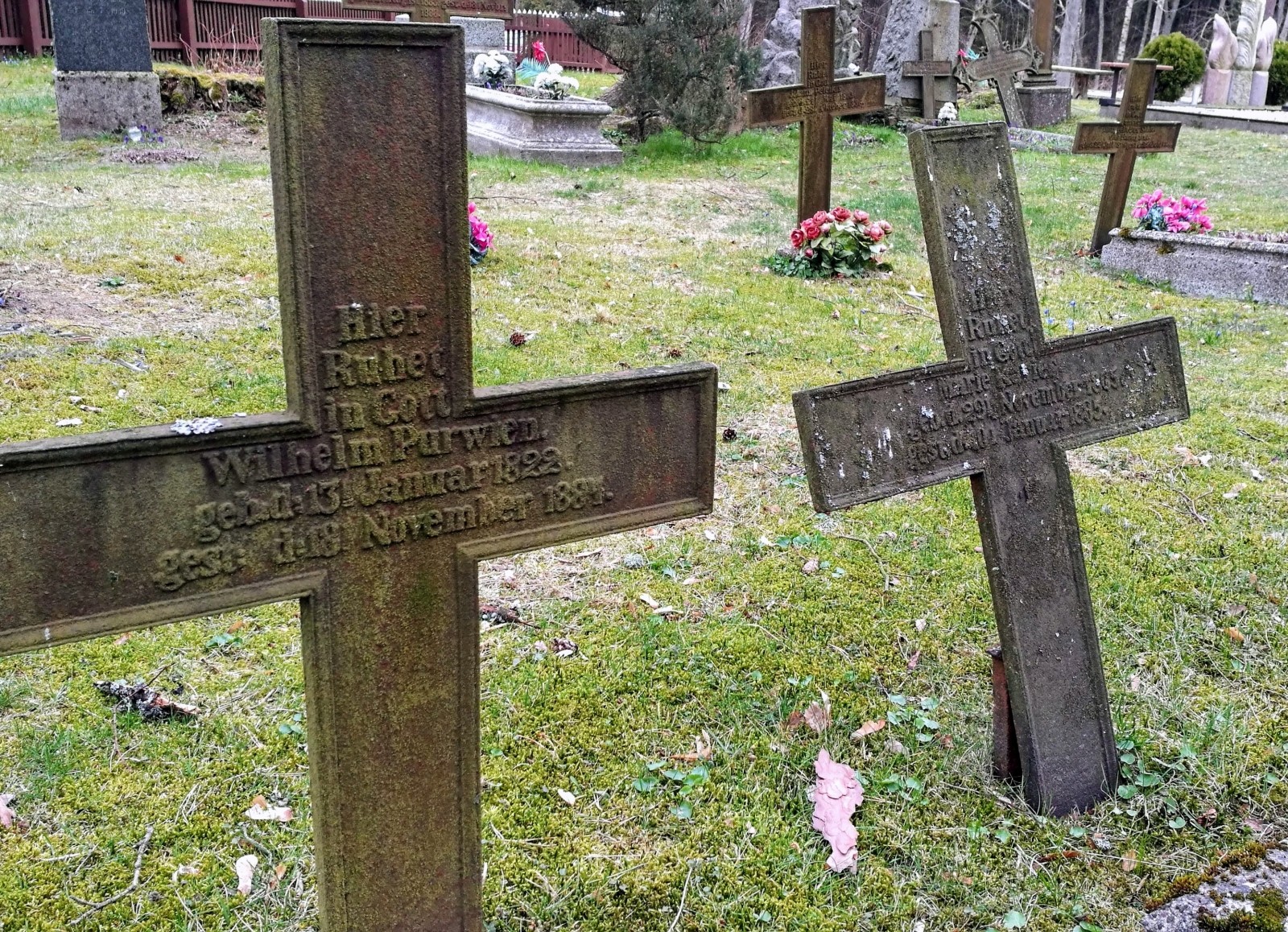 Juodkrantė Cemetery | Further afield | Nida