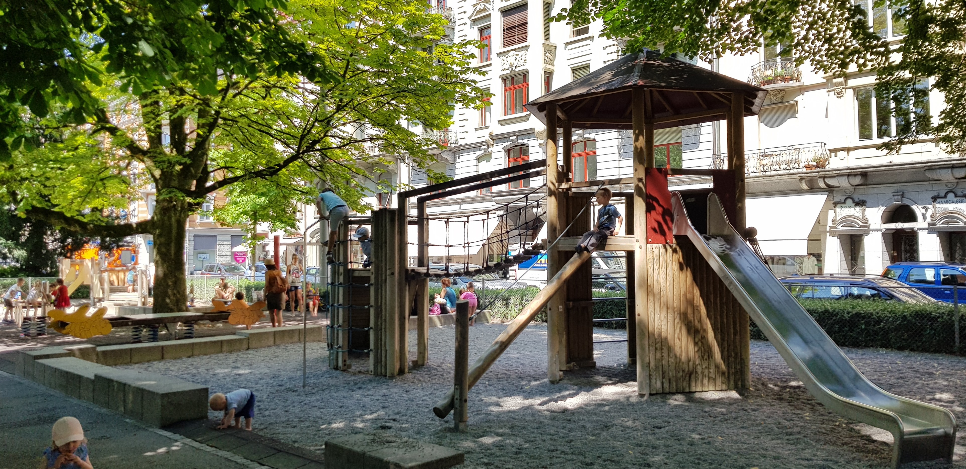Vögeligärtli park and playground | Lucerne for kids | Lucerne