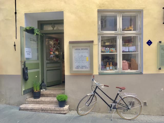 The Smallest Shop in Town | Shopping | Tallinn