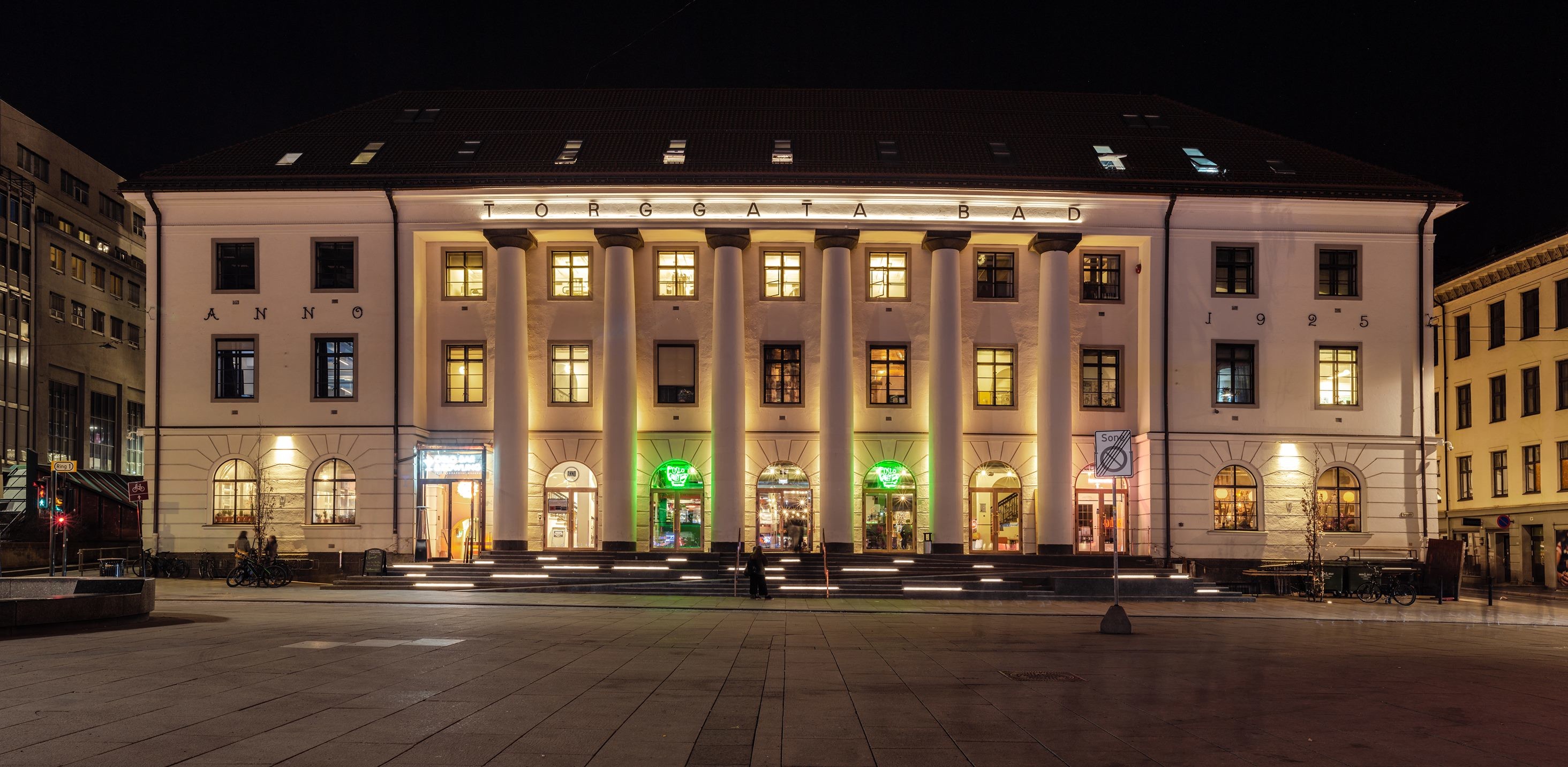 OSLO STREET FOOD - TORGGATA BAD | Restaurants | Oslo