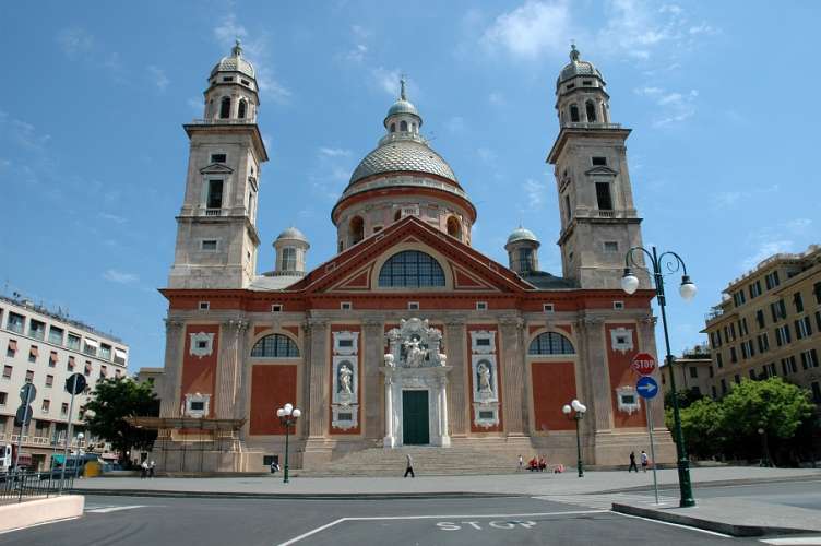 Church of Mary Assunta in Carignano (Chiesa di S. Maria Assunta in ...