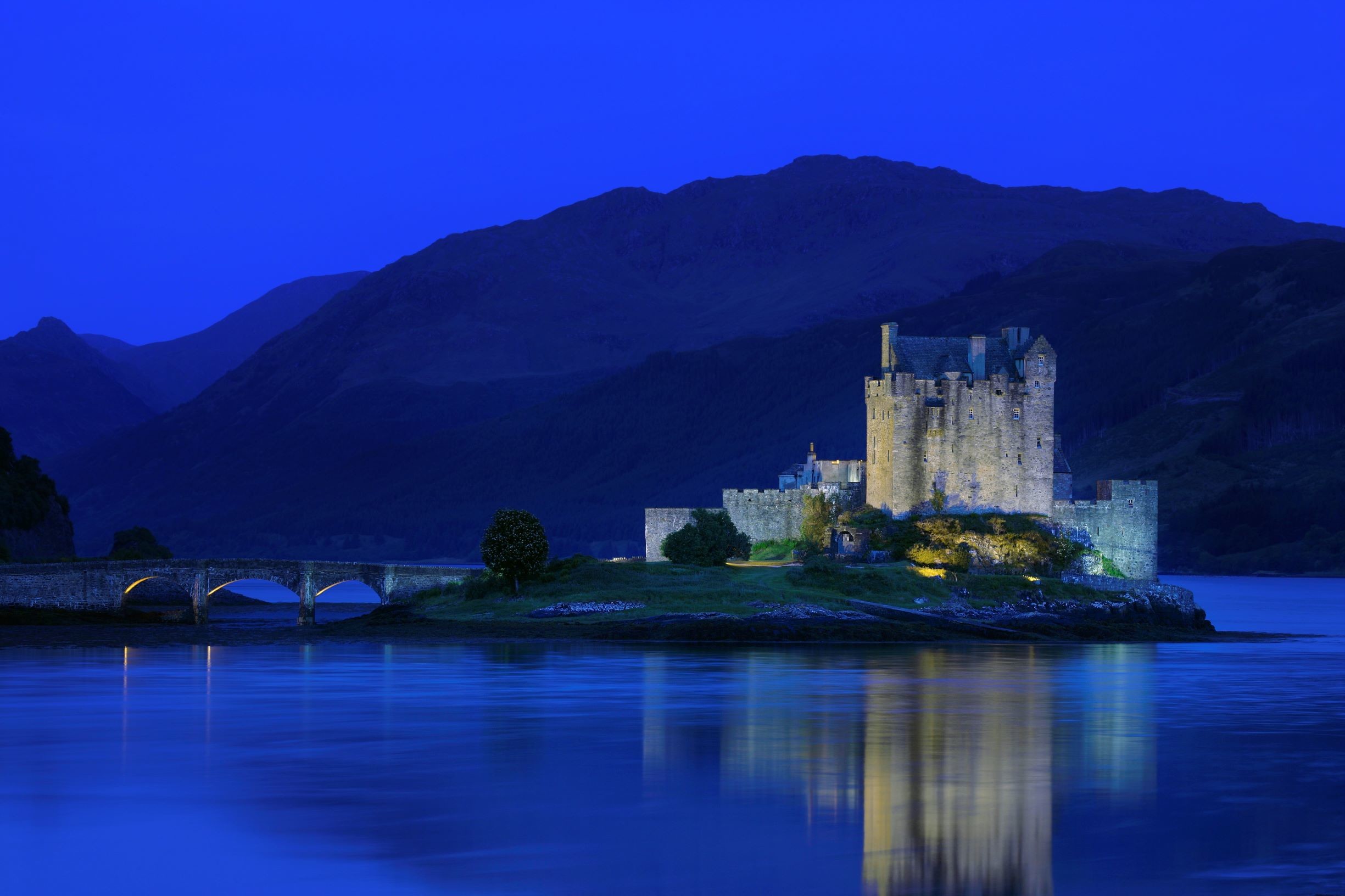 The Haunted Castles of Scotland