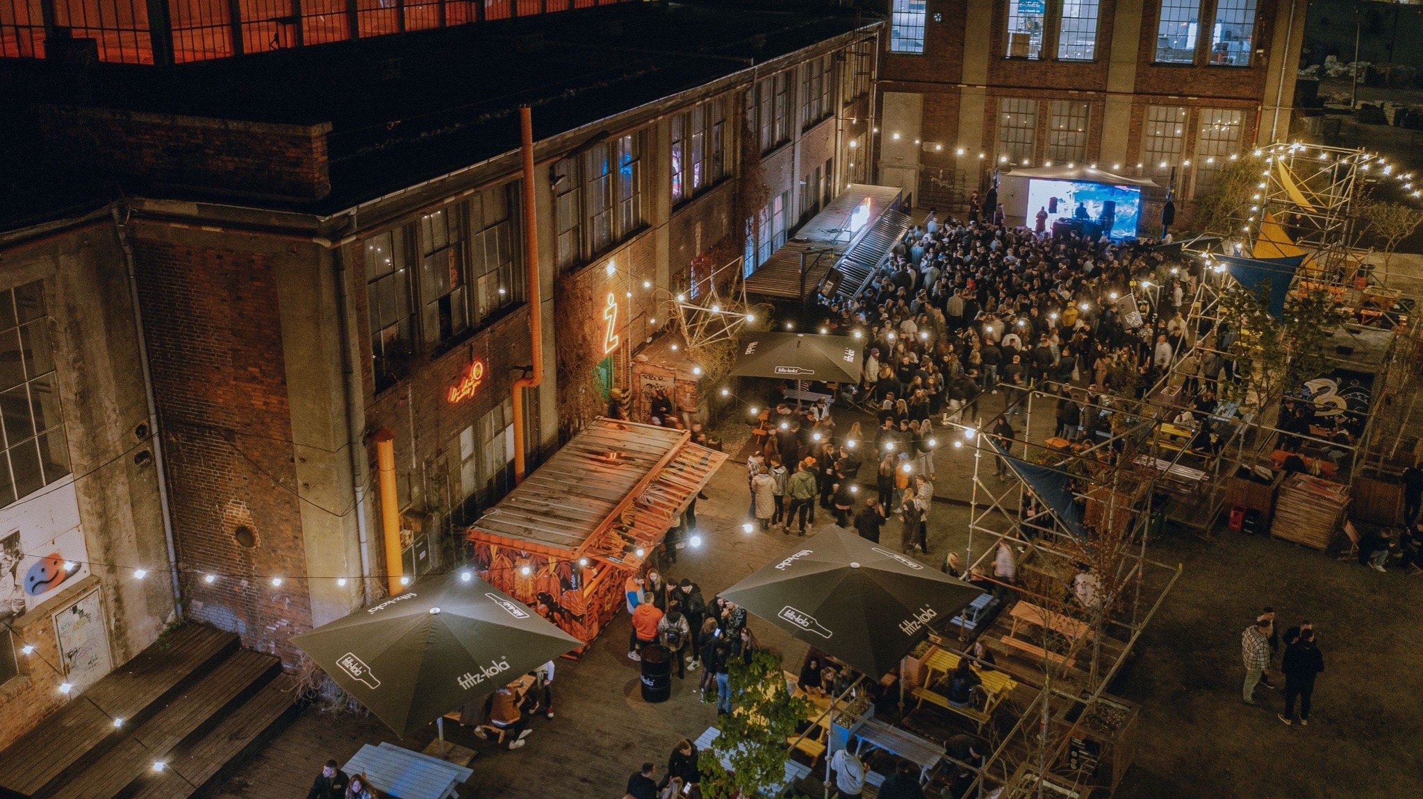 Plener 33 | Bars, Pubs & Clubs | Gdańsk