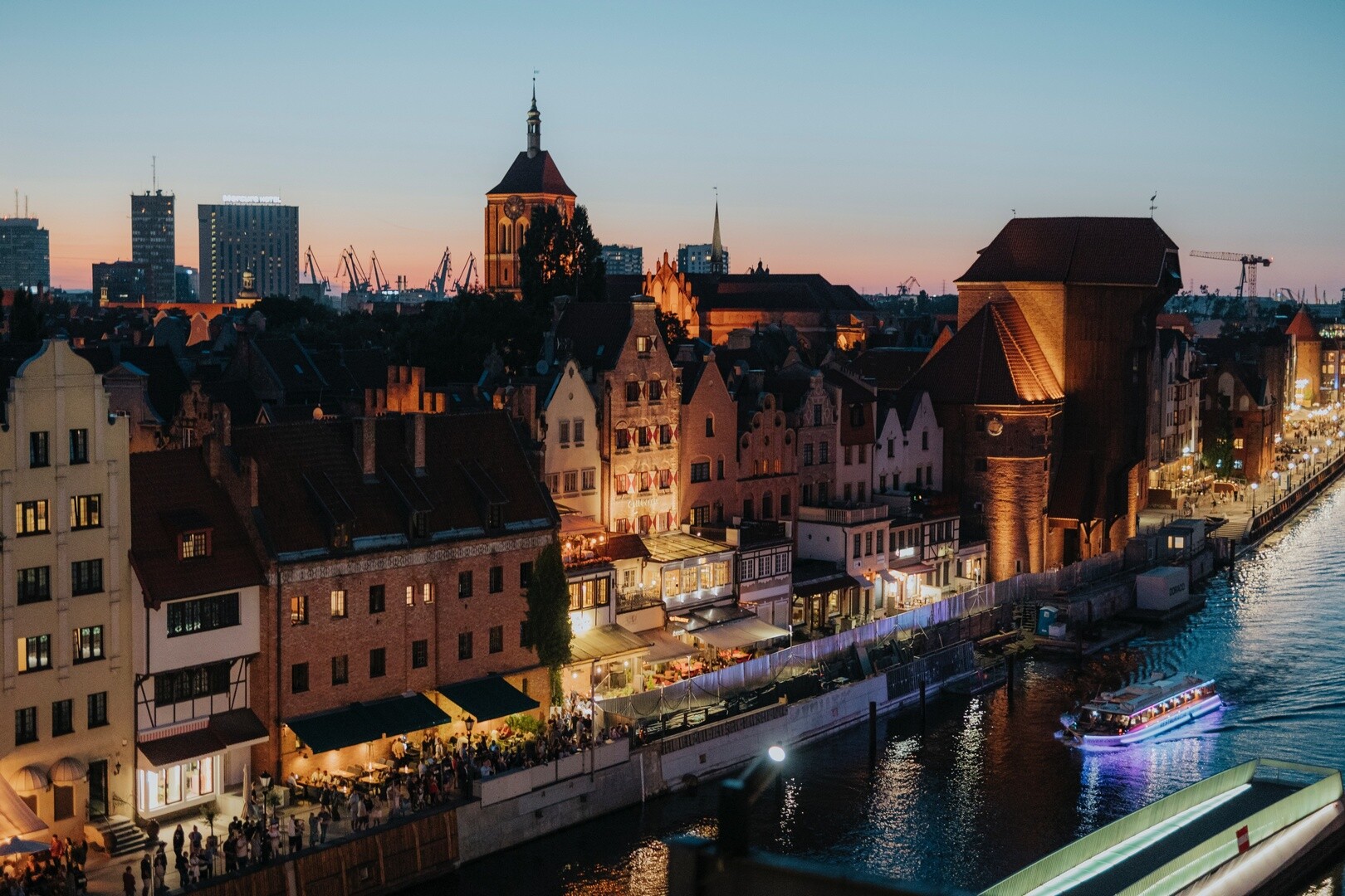 SASSY ROOF TOP | Bars, Pubs & Clubs | Gdańsk