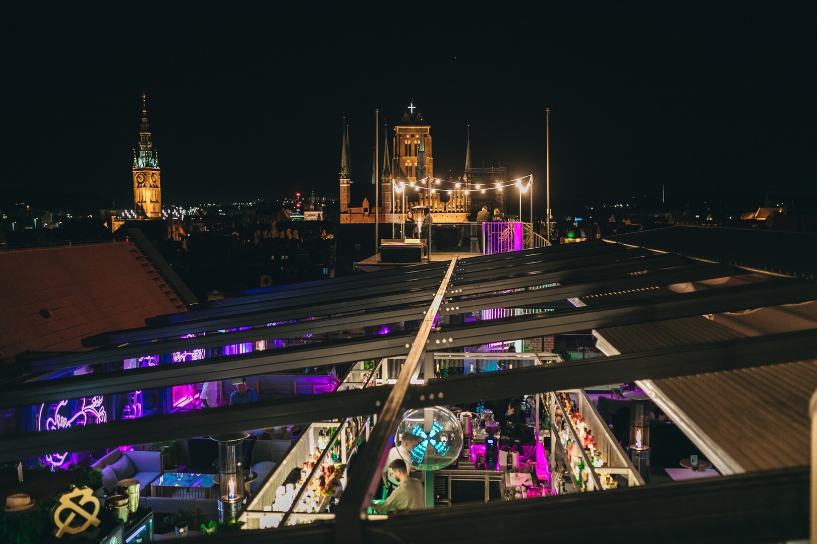 SASSY ROOF TOP | Bars, Pubs & Clubs | Gdańsk