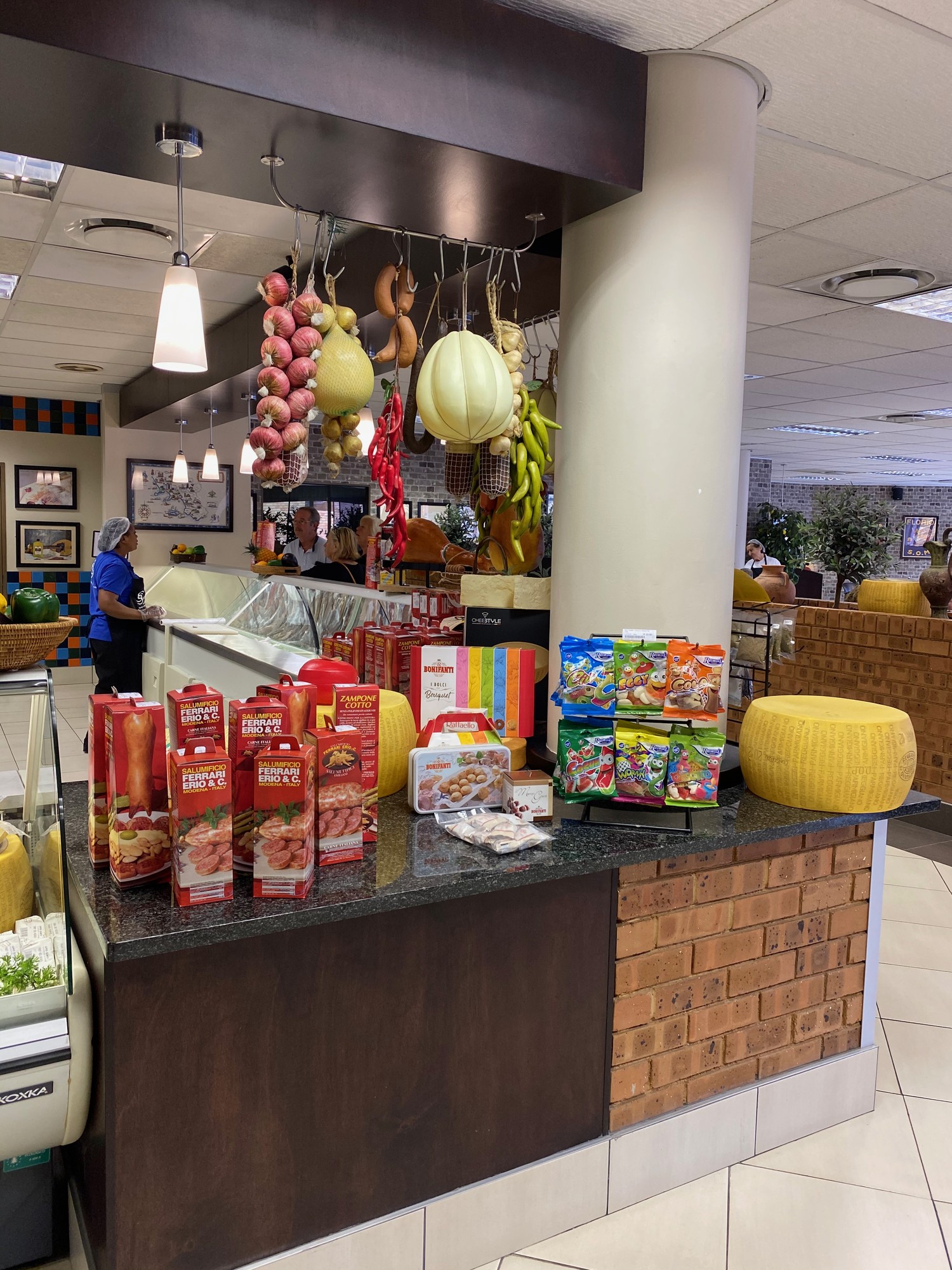 Super Sconto | Cafes, coffee shops & delis | Johannesburg