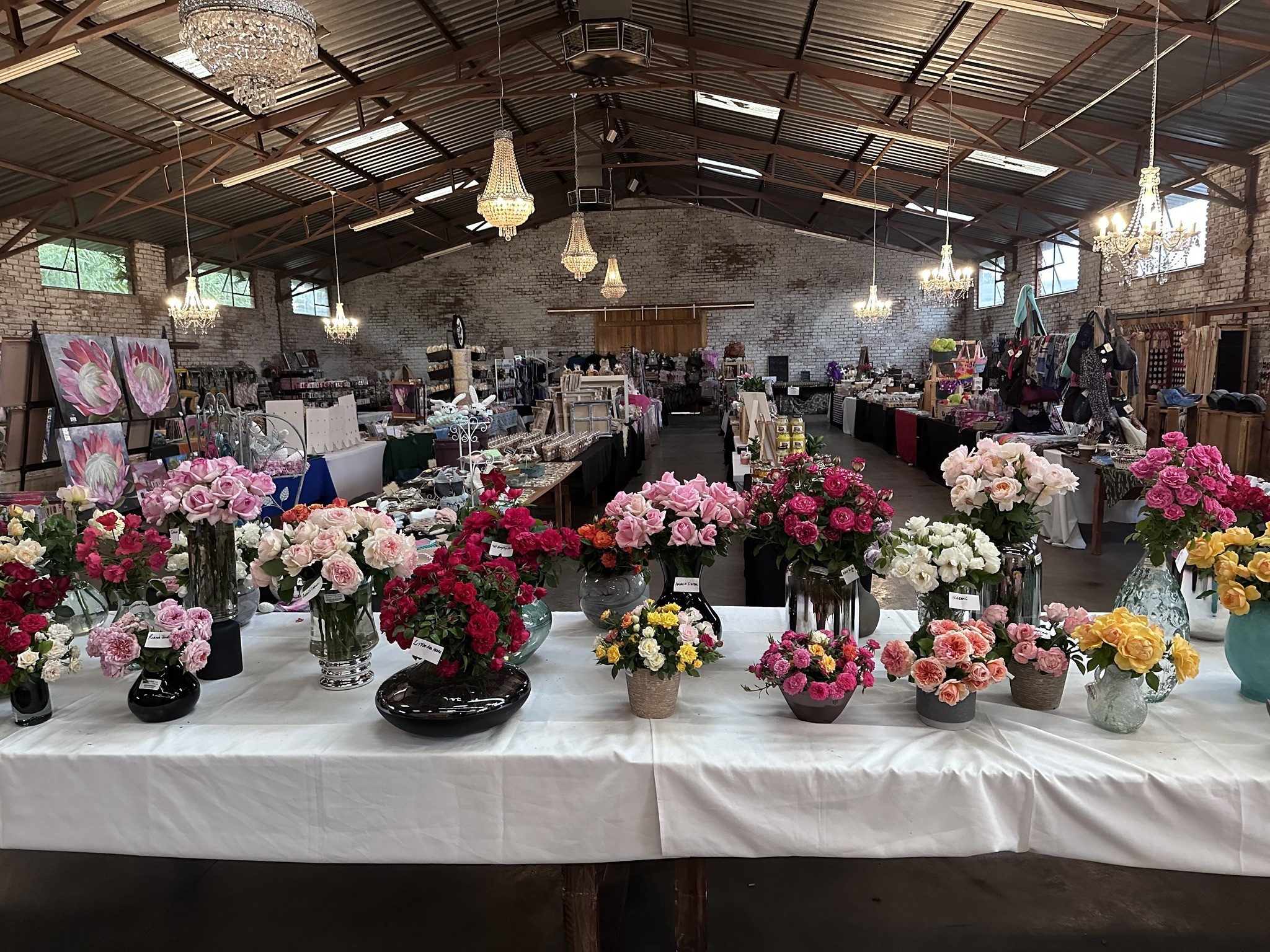 Ludwig's Roses Easter Market
