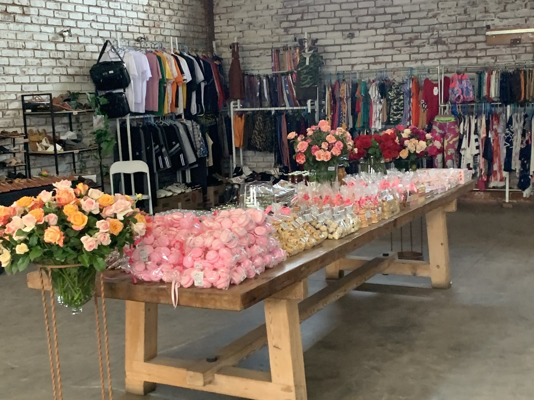 Ludwig's Roses Easter Market