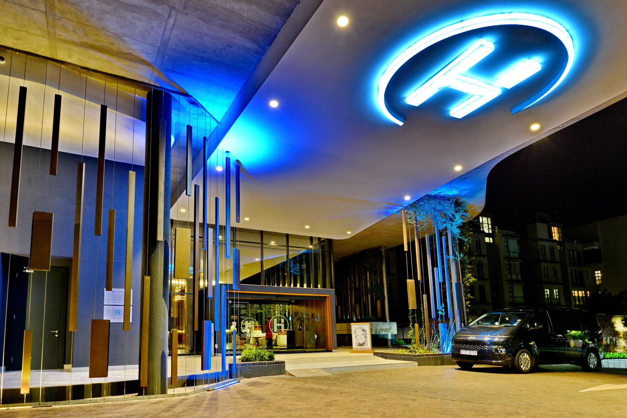 Roaming Office – The Houghton Hotel