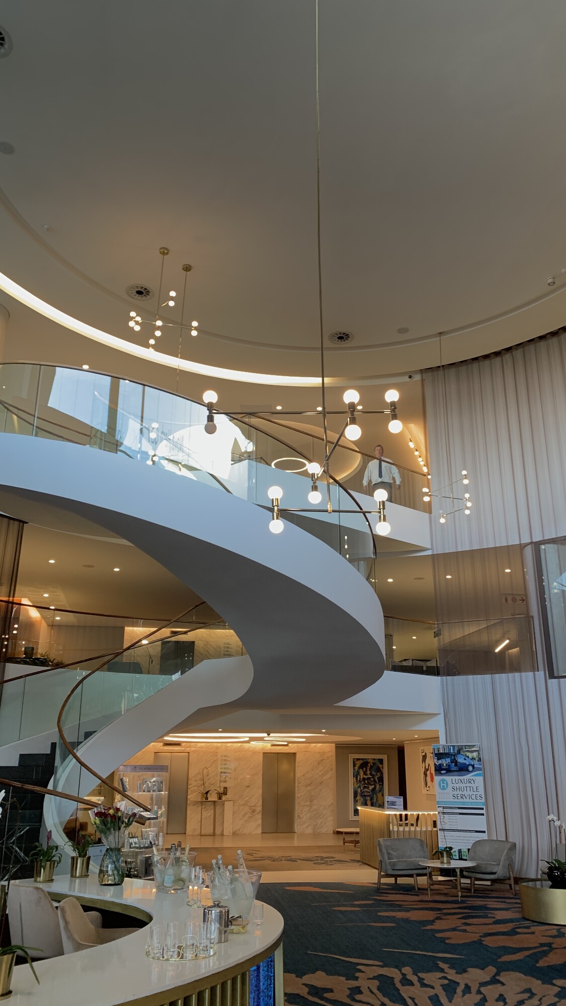 Roaming Office – The Houghton Hotel