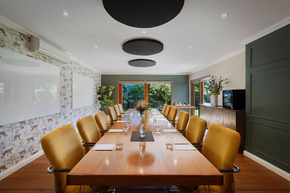 Roaming Office – The Peech Hotel