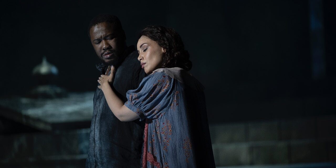 Cape Town Opera stages 'Lucia di Lammermoor' at Joburg Theatre