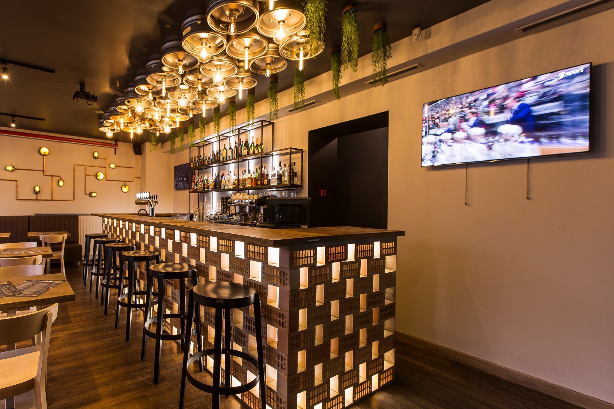 Draft Bar | By night | Jurmala