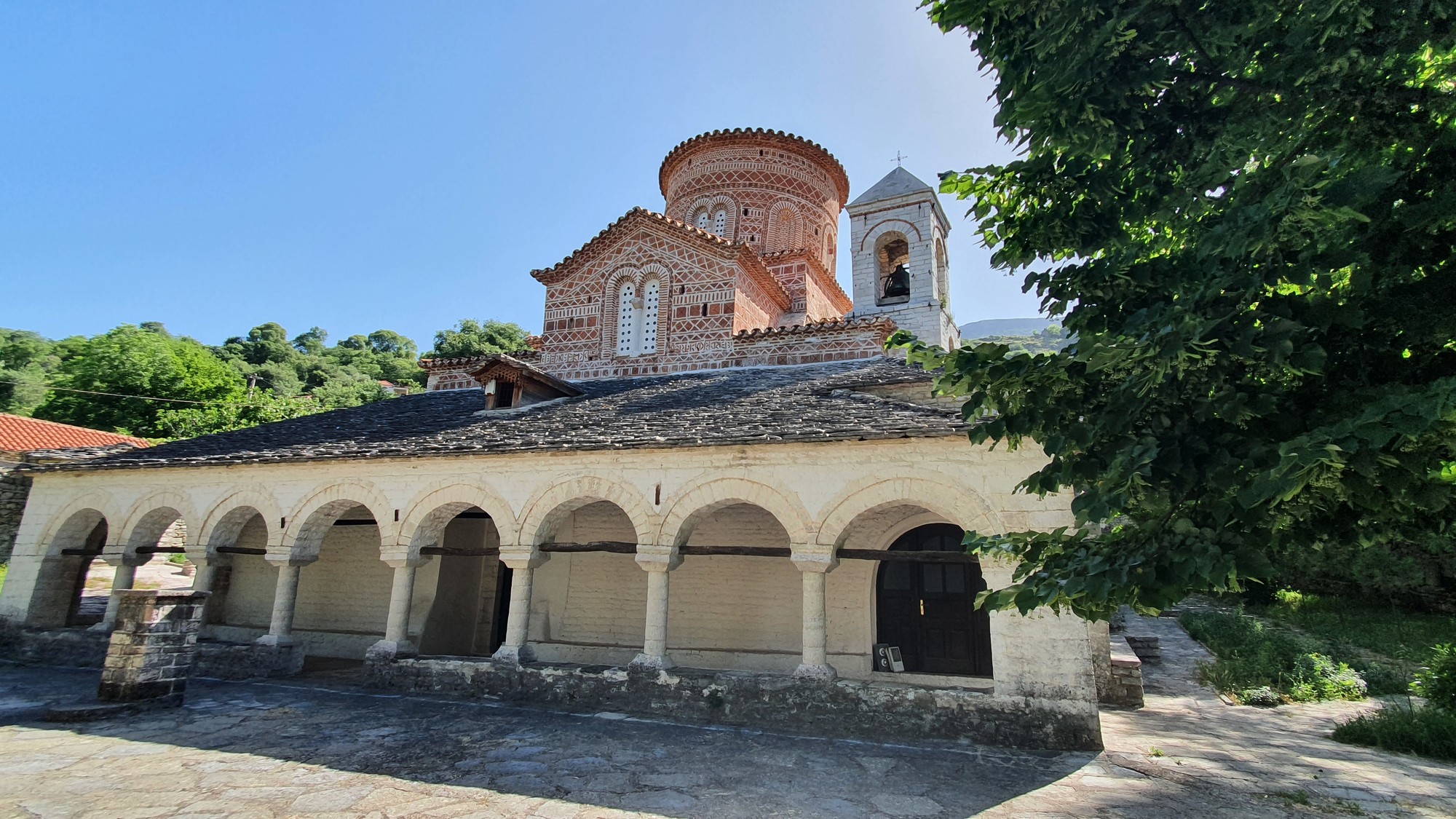 Libohova - Destination City Guides By In Your Pocket