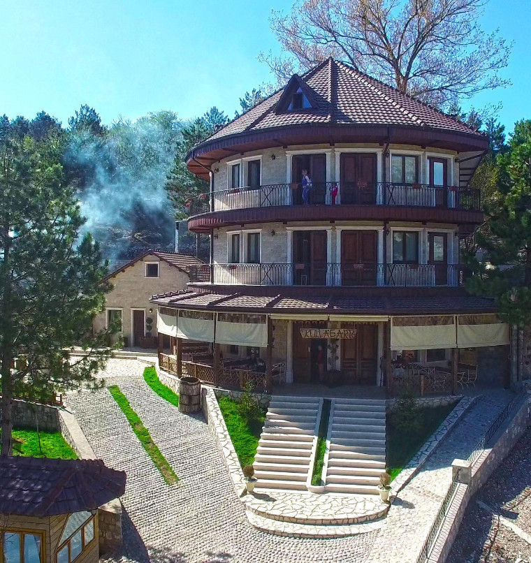 Kulla e Arte Hotel | Razëm | Malësia e Madhe