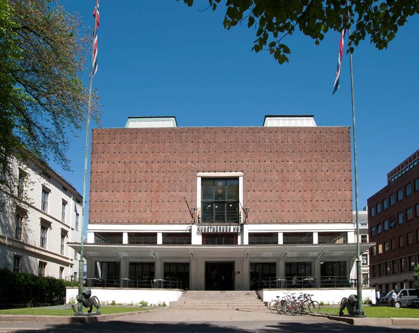 Kunstnernes Hus | Sightseeing | Oslo