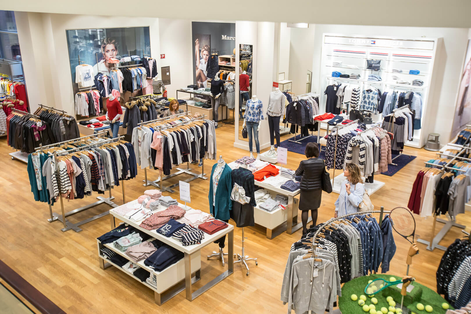 Van Graaf | Shopping in Poznań | Poznan