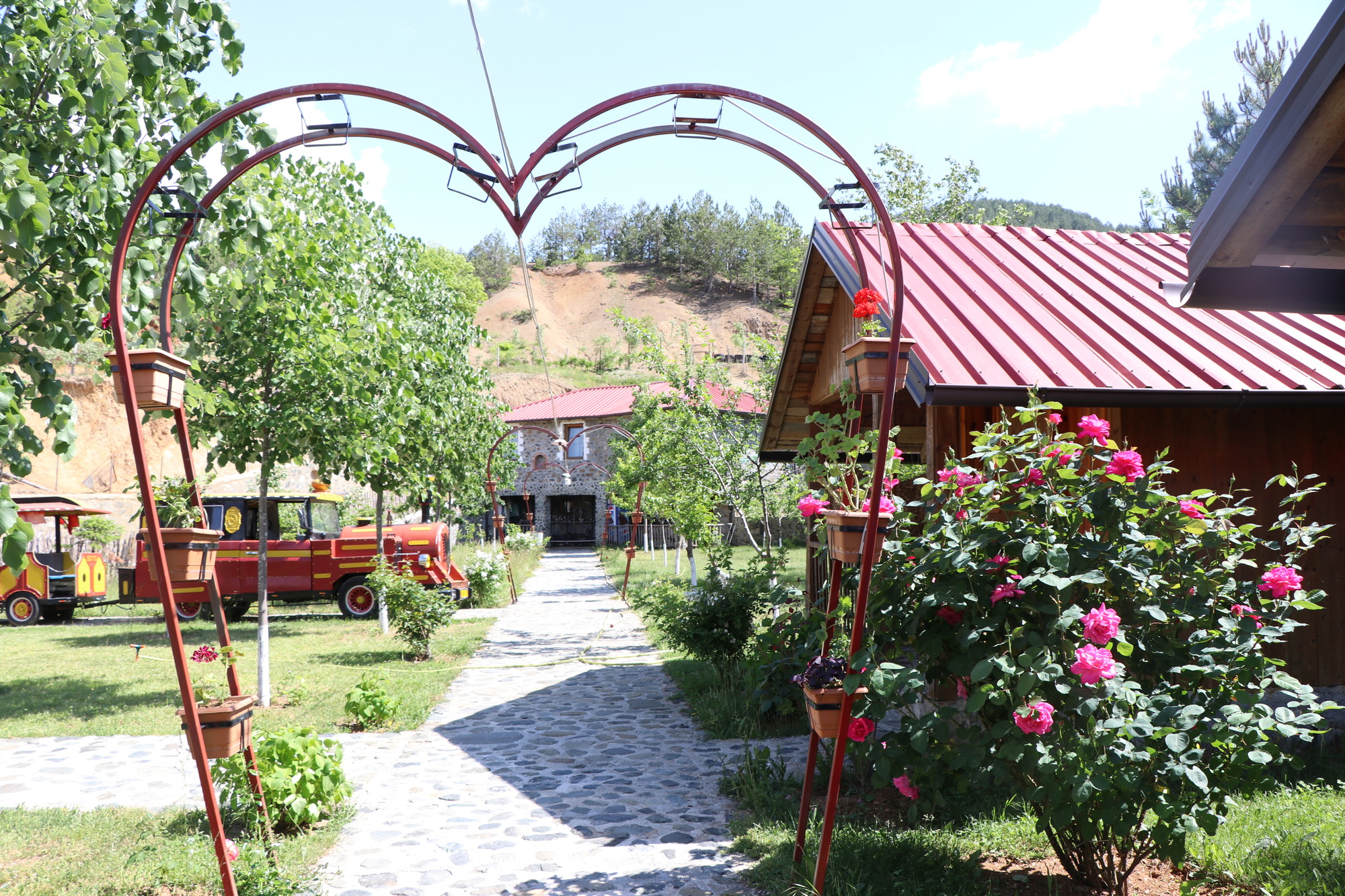 Hani i Përparim Laçit | Where to Stay & Eat | Puka