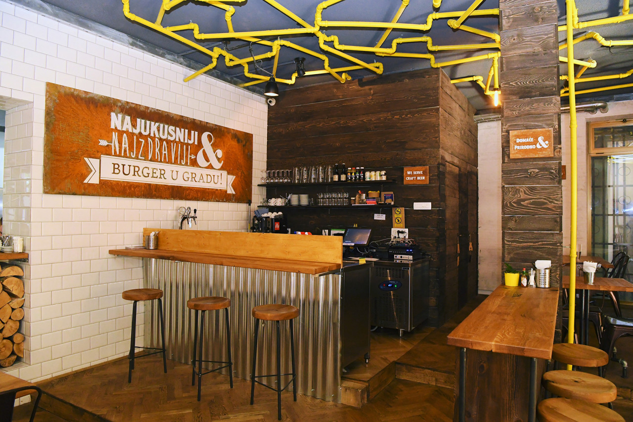 Submarine Burger | Restaurants | Rijeka