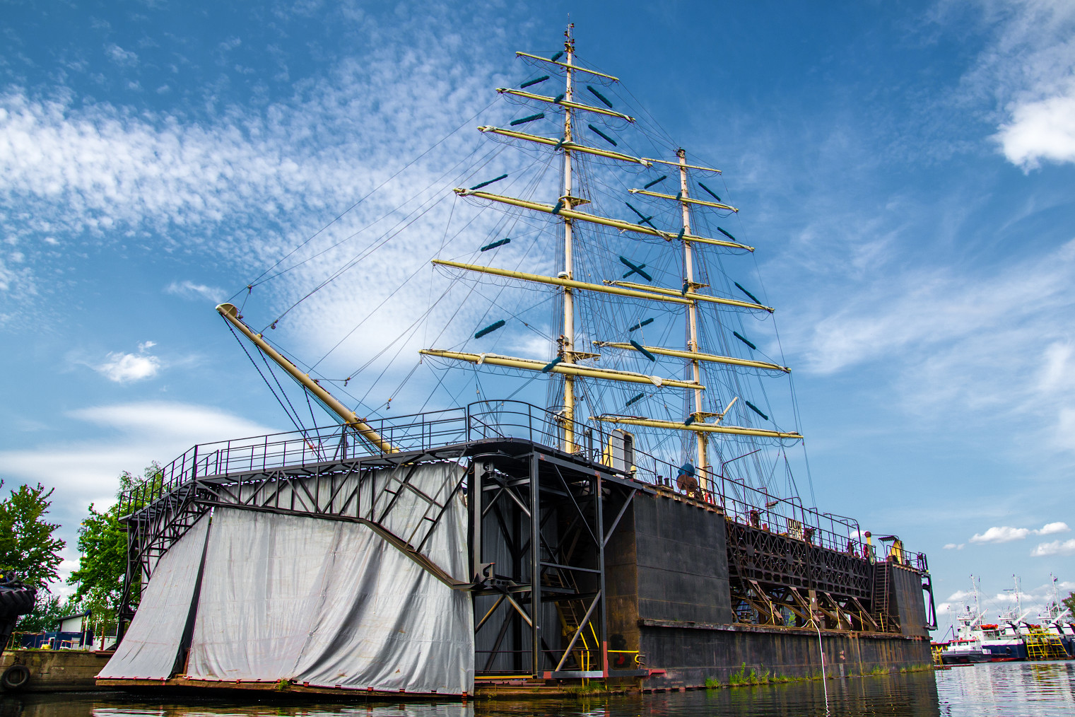 Szczecin's Floating Dock | Things To See | Szczecin