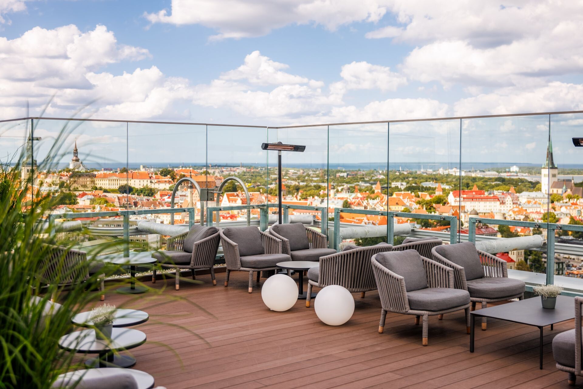 ISSEI Restaurant & Bar | Restaurants | Tallinn