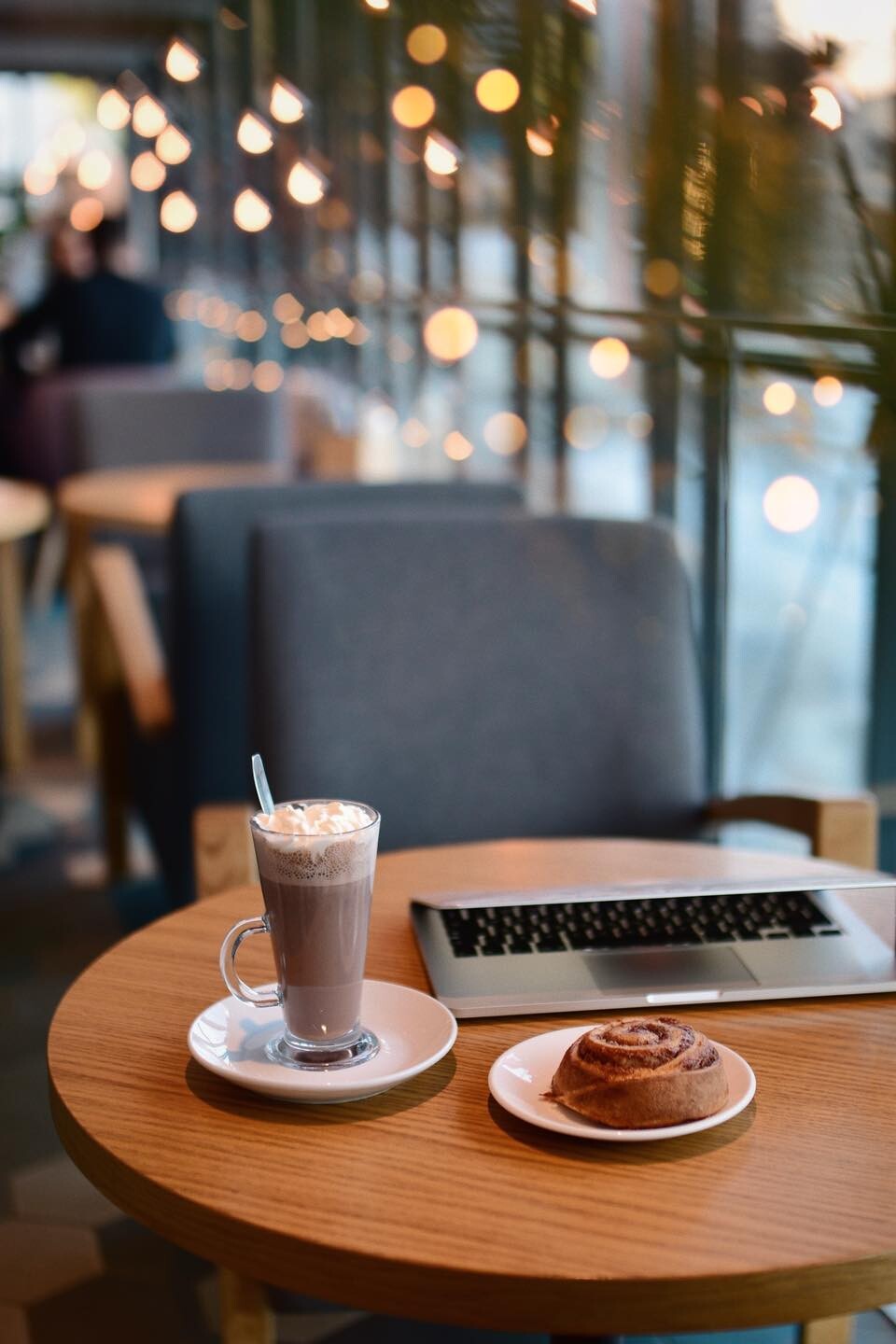 Reval Café Müürivahe | Restaurants | Tallinn