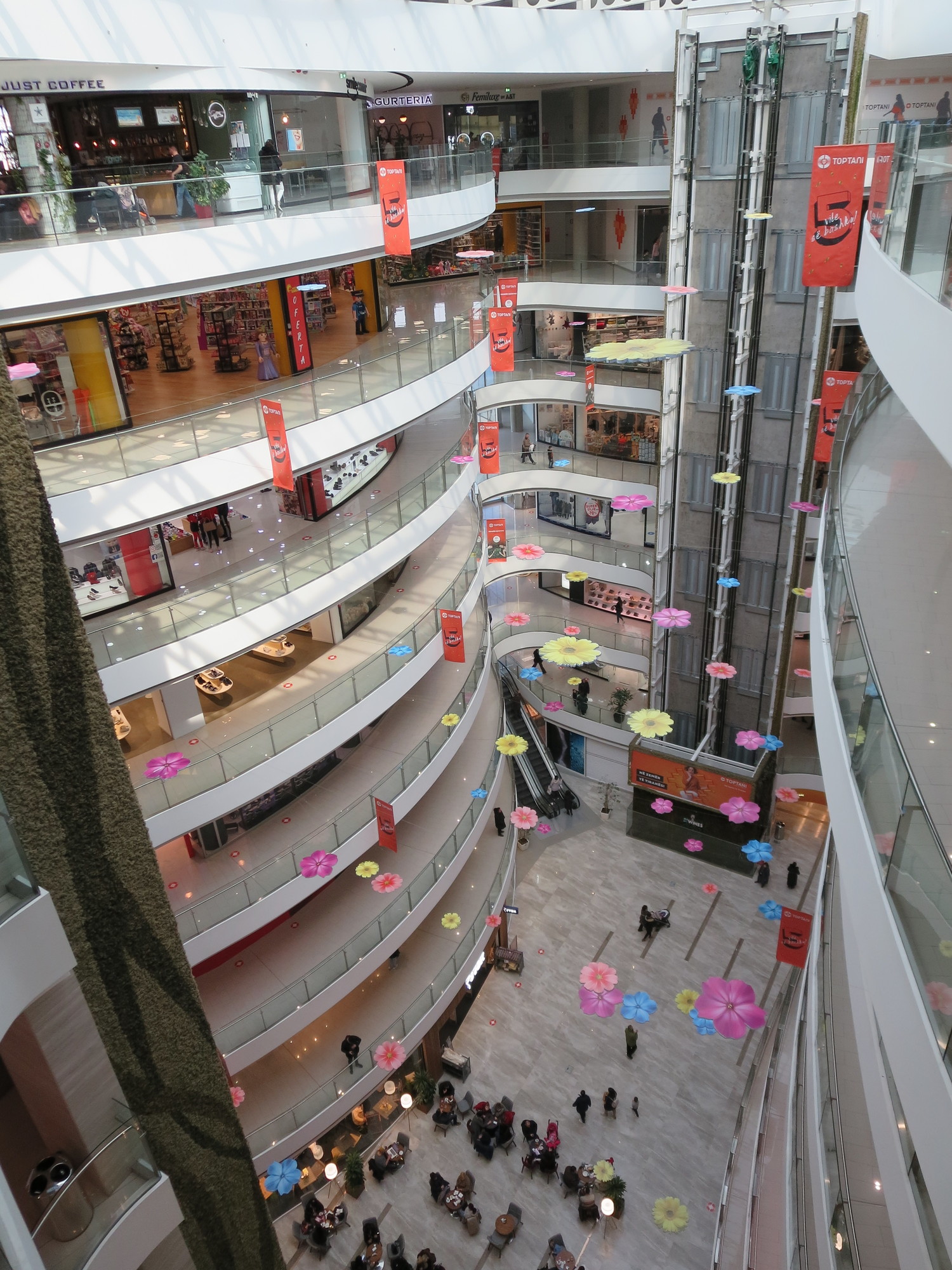 Toptani Shopping Center | Shopping | Tirana