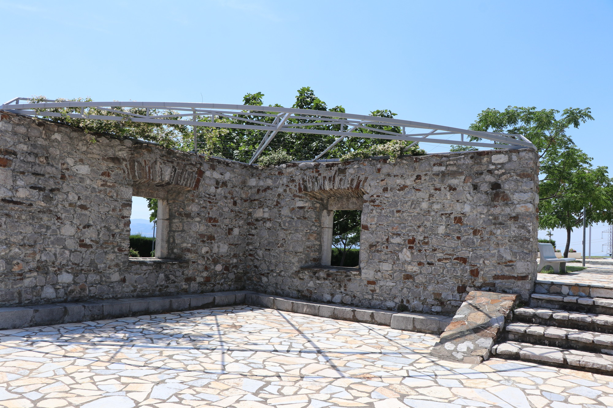 Danja Castle ruins | What to See | Vau i Dejës