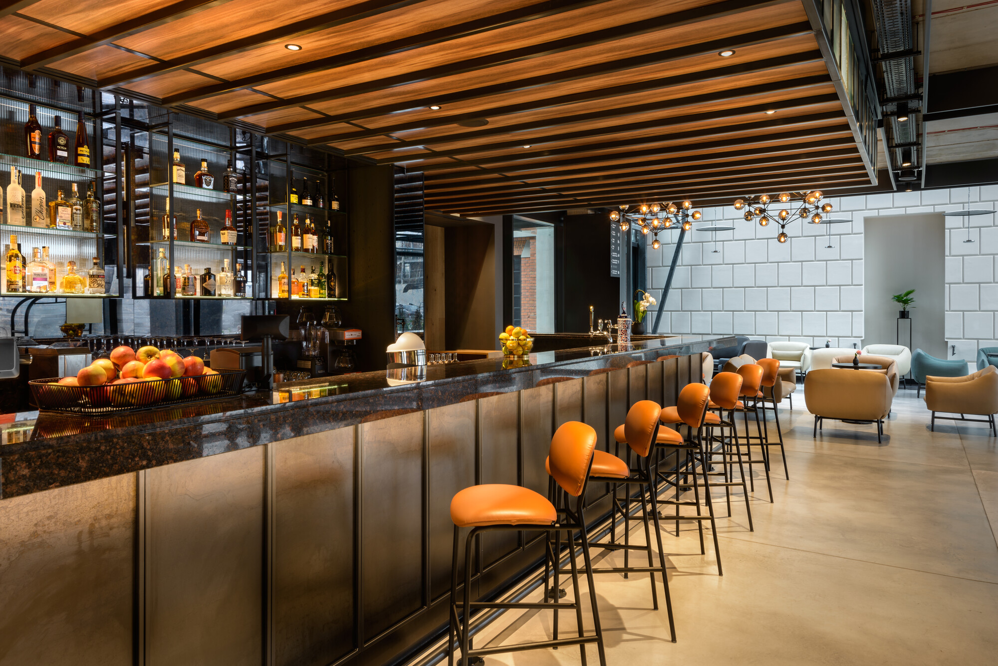 Lobby Bar Vistula | Bars & Clubs | Warsaw